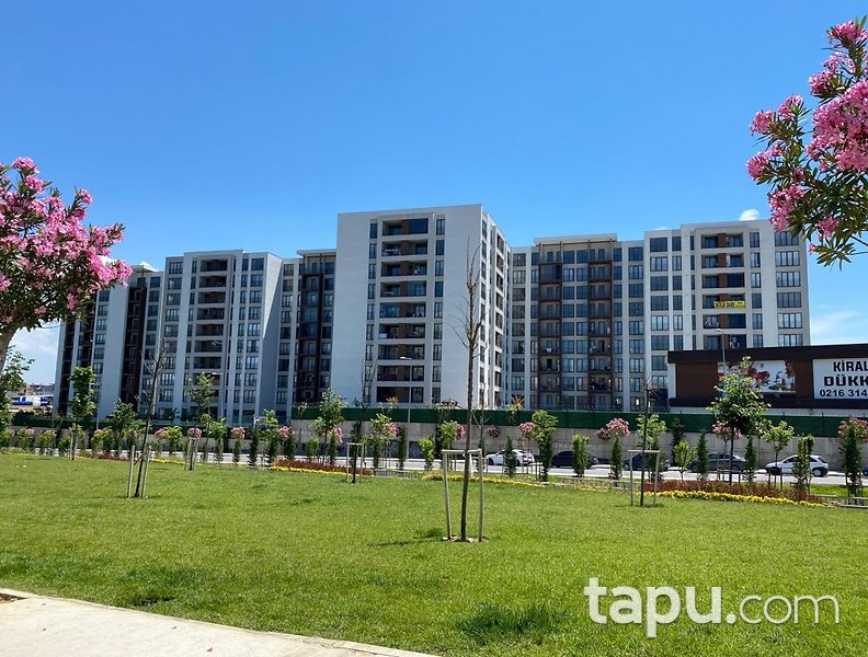Pendik Esenler Mahallesi'nde Lüks Sitede 2+1 Daire - İstanbul Pendik ...